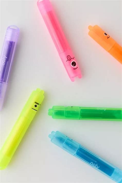 Ooly Mini Monster Scented Highlighter Set Urban Outfitters