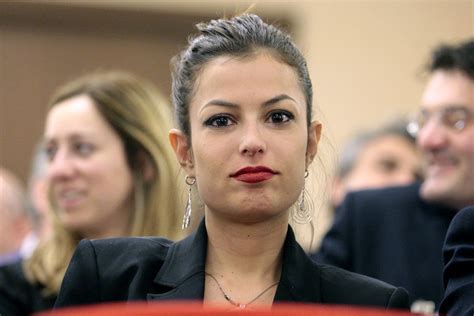 Sara Tommasi Il Dramma Mamma Morta Pap Ha Il Mio Stesso Disturbo