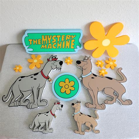 Scooby Doo Van Flowers