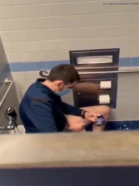 Public Bathroom Jerk Off Video 2