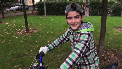 ციყვის ფინტები Youtube