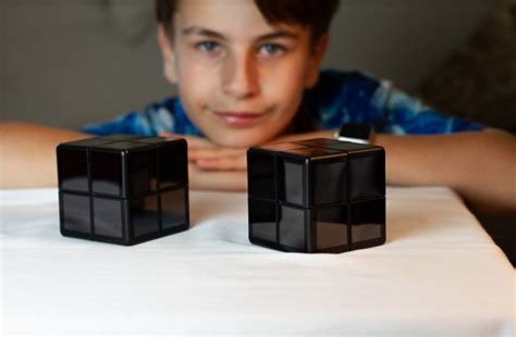 💠 ilya os on linkedin cubios wowcube is a handheld game console