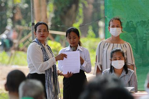 ប្រជាពលរដ្ឋប្រមាណជាជាង ២០០នាក់ បានប្រារព្ធពិធីអបអរសាទរទិវាអន្តរជាតិនារី ៨មីនា ខួបលើកទី១១២