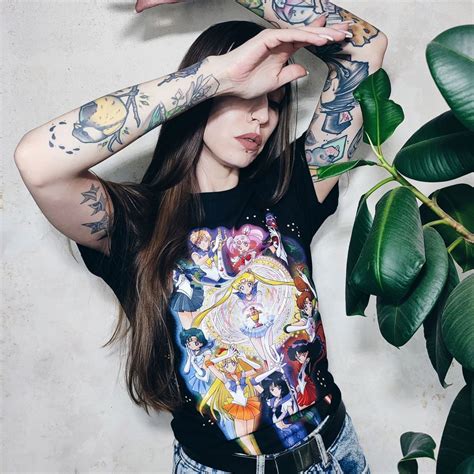 Sailor Moon Crew T Shirt Black Elbenwald