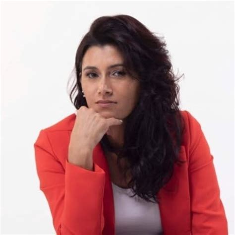 Carla Calvi Master En Tanatología Carlacalvitanatologia • Threads Say More