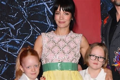 Lily Allen Books First Class Seat On Flight And Leaves Daughter 12