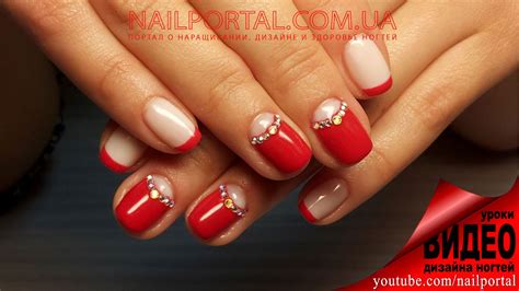 Дизайн ногтей гель-лак Shellac - Маникюр Dior / Лунный маникюр + стразы ...
