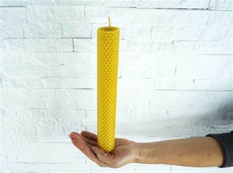 Свічки з вощини 26 X 3 см воскові свічки свічки з бджолиного воску 65 грн Витвори