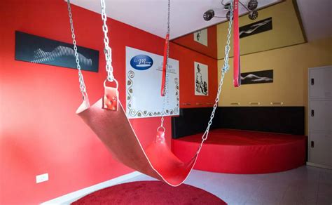 8 Best Hotels For Swingers