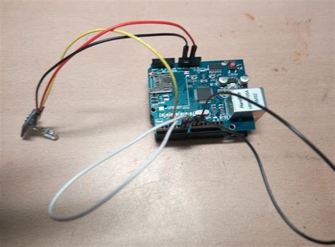 how to control a robosapiens robot with cayenne iot 4 steps with