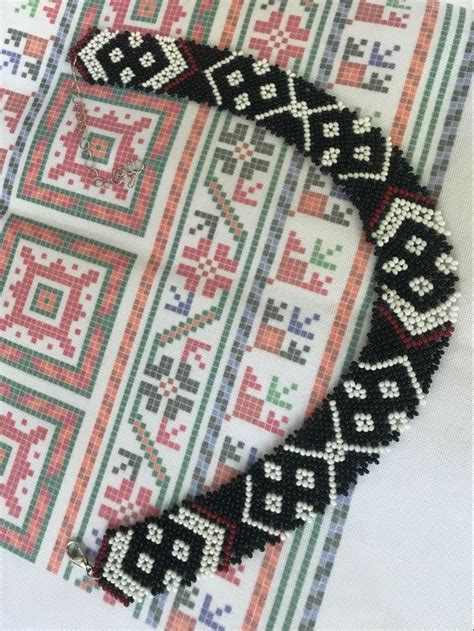 Стрічковий гердан чокер Лесі Українки улюблене намисто