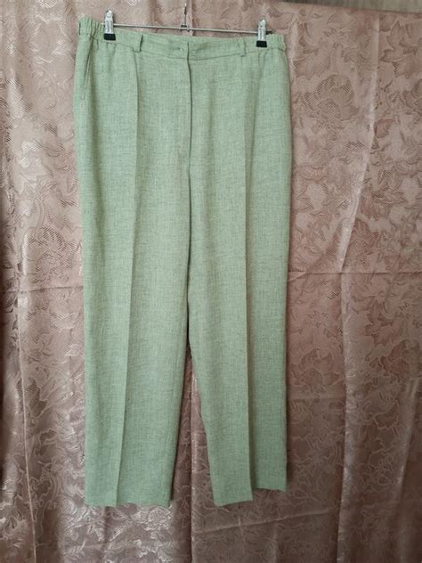 Брюки — ціна 100 грн у каталозі Брюки Купити жіночі речі за доступною ціною на Шафі Україна