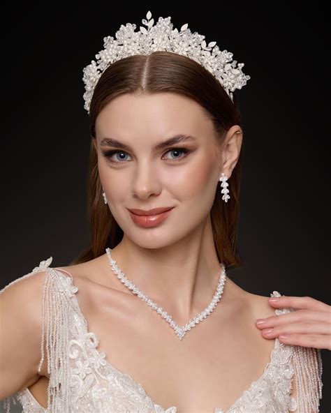 Pearl Crystal Bridal Tiara Floral Wedding Headpiece Etsy