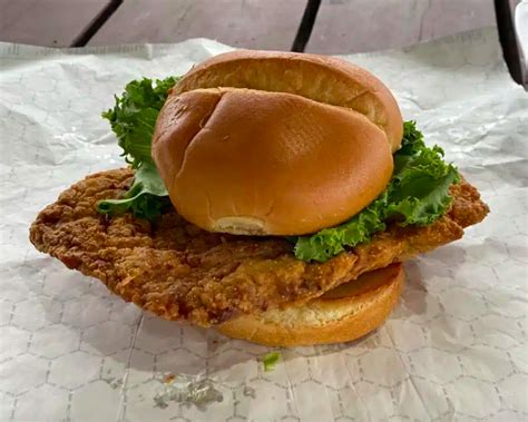21 Must Try Foods That Made Indiana Famous