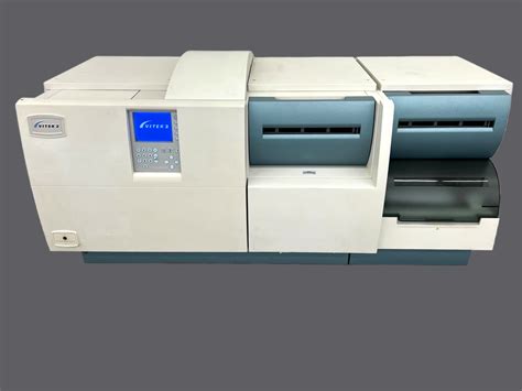 Biomérieux Vitek 2 Xl Idast System 27227 Analyzer —
