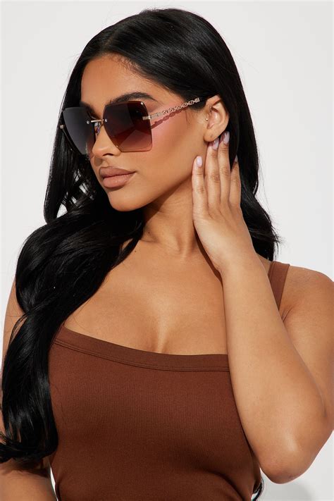 Quick Flex Sunglasses Brown Fashion Nova