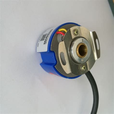 Servo Motor Encoder Svz Series Abz Uvw 6 Channel Signal 2500PPR Encoder Can Available 17 Bit