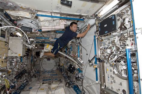 Do astronauts aboard the International Space Station have cleaning schedules?