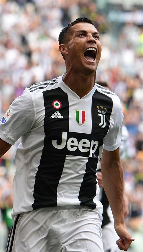 Social Trends Cristiano