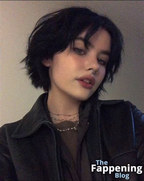 Icebell Aisuberu Nude Leaks Onlyfans Photo 3 Thefappening