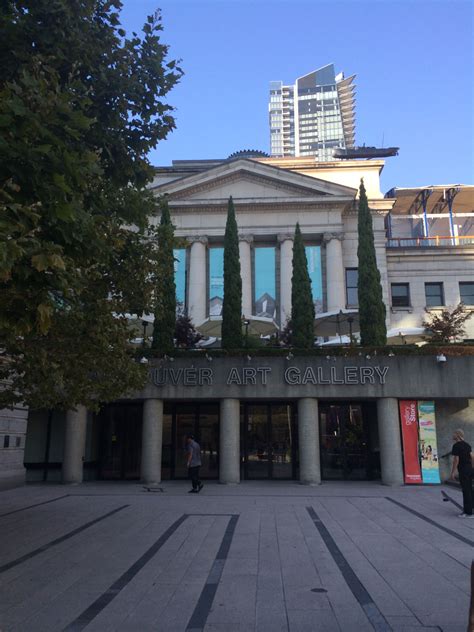Vancouver Art Gallery Love The Architecture Of Some Of The Buildings In Vancouver Vancouver