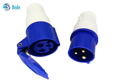 Single Phase Industrial Plug And Socket P N E Blue Color 220 250v 16a