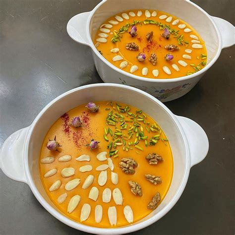 طرز تهیه کاچی با آرد برنج و زعفران ساده و مقوی برای زایمان