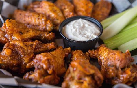 The Tastiest Chicken Wings In Every State: The Ultimate List