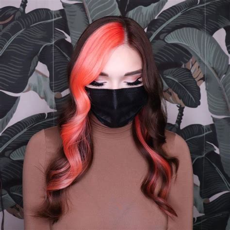 60 Pictures Of Dyed Bangs And Colored Fringe That Are Hot In 2025