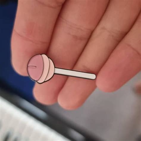 Lollipop Enamel Pin Penis Lapel Pin Sex Pin Penis Bonbon Pin Lollipop Enamel Pin Penis Lapel Pin Sex Pin Penis Bonbon Pin