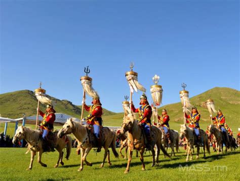 Архангай аймгийн 100 жилд УИХ ын дарга Г Занданшатар Хэнтий аймгийн түүхт ойд Ерөнхий сайд Л