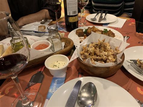 マニラ男の手料理。マニラで買える食材で一食平均240円で食事を楽しむ。3日連続でお休み。昨日はbgcでスペイン料理。 Munetomo