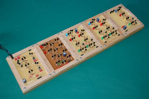 Binary Clock Transistor Logic Clock