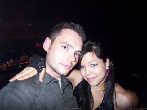 caseirasvalença INEDITO Novinha perdeu o pen drive com fotos tá no caseirasvalenca