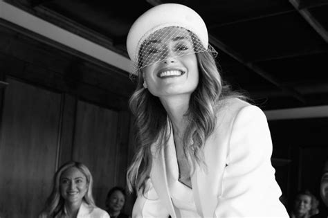 ანი ფხაკაძე მისის დე სადელიერი გახდა ახალი კადრები ერთ ერთი ყველაზე ლამაზი წყვილის ქორწილიდან