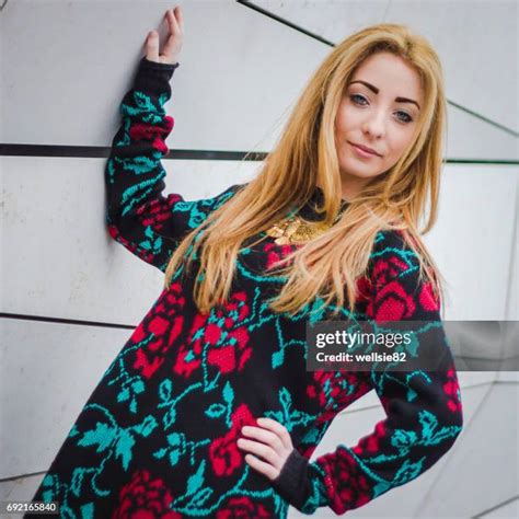81 Zigzag Hair Stock Photos, High-Res Pictures, and Images - Getty Images