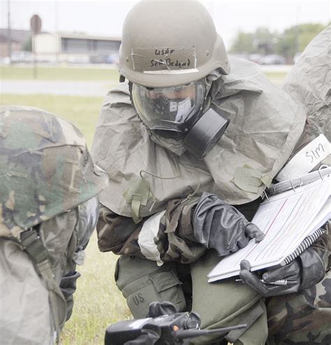 MOPP Airmen Endure Stay Focussed D Fighter Wing Article Display
