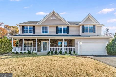 4 Pointers Ridge Ct Fredericksburg Va 22405 Mls Vast2027994 Redfin