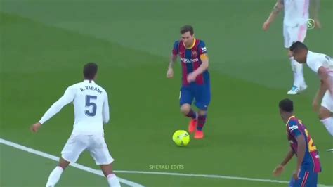 کاسمیرو اسباب بازیِ لیونل مسی به مناسبت پیوستنش به یونایتد طرفداری