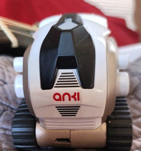 anki cozmo rare prototype dev robot w mini usb charging port on unit