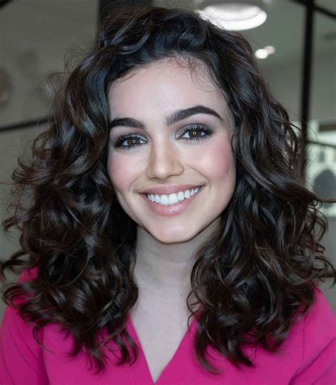 72 Best Shoulder Length Curly Hair Cuts Styles In 2023 Artofit