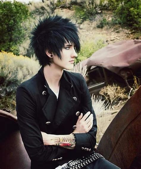 45 Modern Emo Hairstyles For Guys That Want That Edge