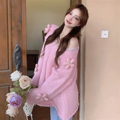 패션 바이 카카오 큐빅 브이넥 파스텔 루즈 스웨터