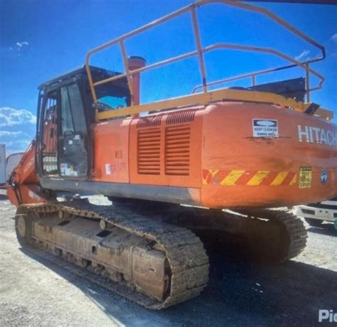 Hitachi Zx330lc 3 Excavator For Sale Refcode Ta1169655