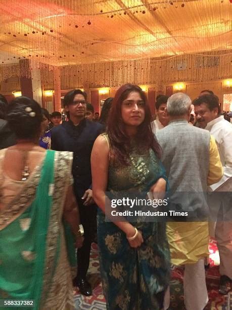 Shaan Singer Photos And Premium High Res Pictures Getty Images