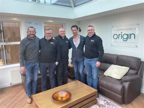 Origindoorsandwindows Supplychainpartners Housebuilders