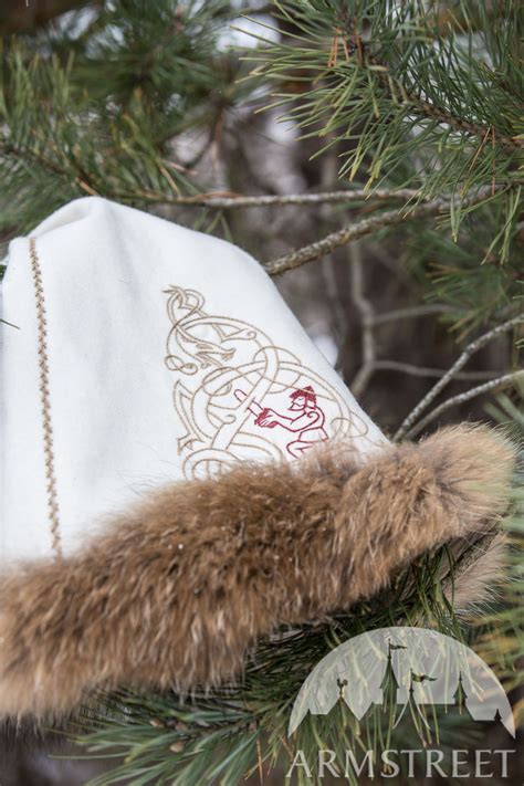 Viking Winter Hat White With Embroidery Wikinger Kleidung Wikinger