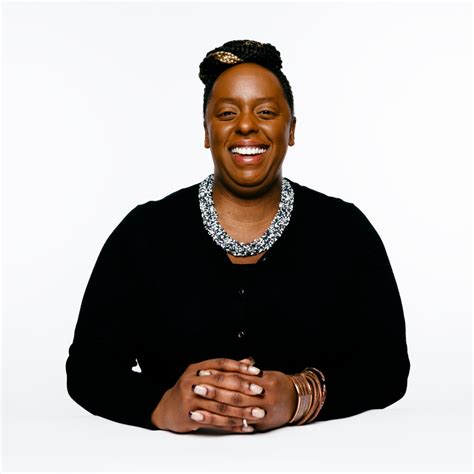 Tsitsi Mutiti Chartered Fcsi Of Charles Stanley Wealth Managers Wins Cisi Mentor Of The Year