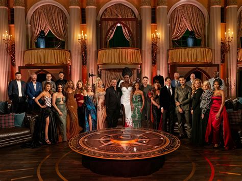 Everything To Know About Season 4 Of ‘the Traitors Michael Rapaport