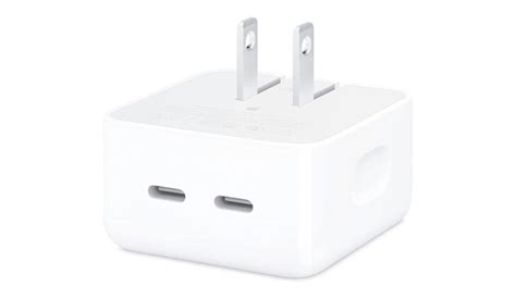 Apple S Weird W Dual Usb C Port Charger Is Off